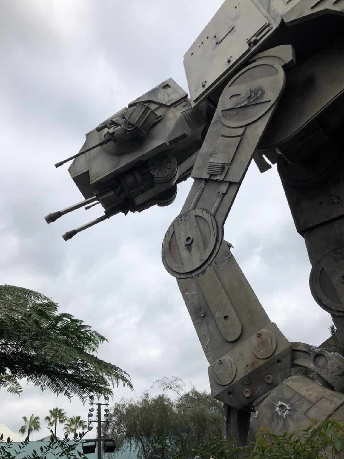 Guide to Building a Droid at Disney World (Droid Depot) - Disney With ...