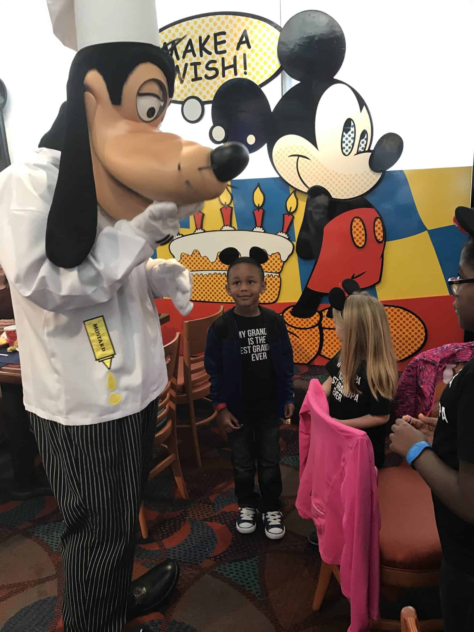 What animal is Goofy? A dog or a cow? The shocking truth!