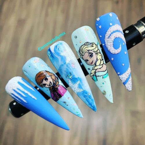 35 Classy Disney Princess Nails