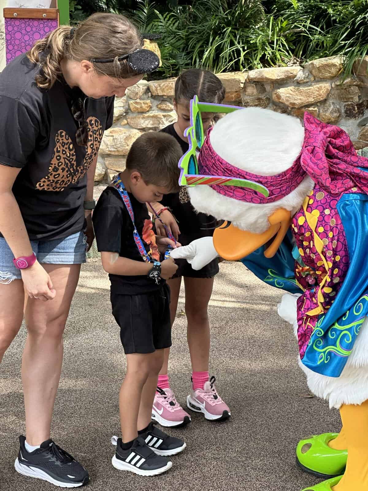 13 Magical Ways to Interact with Characters at Disney World